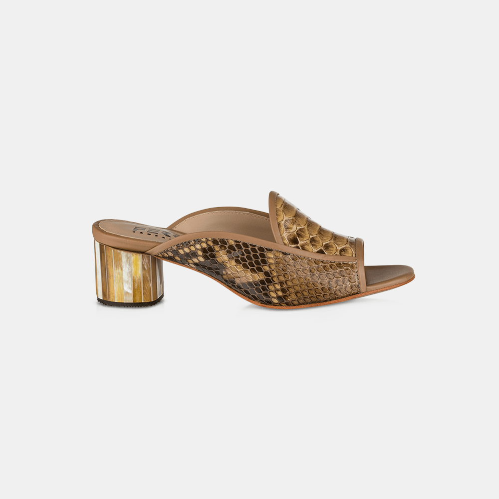 Tamanco Feminino em Couro | FERRI – Ferri São Paulo